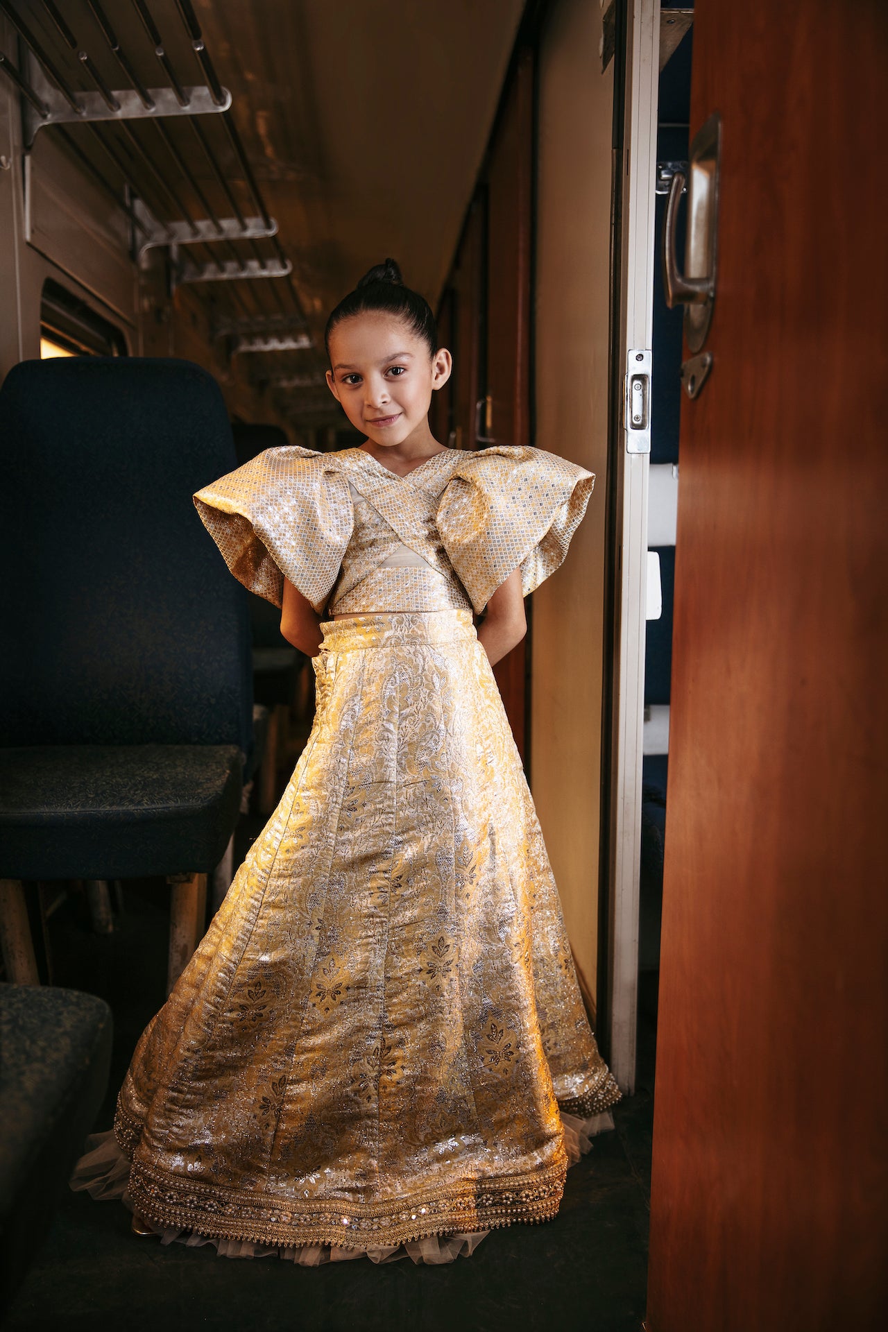 Varanasi Lengha – Mia & Mila Luxury