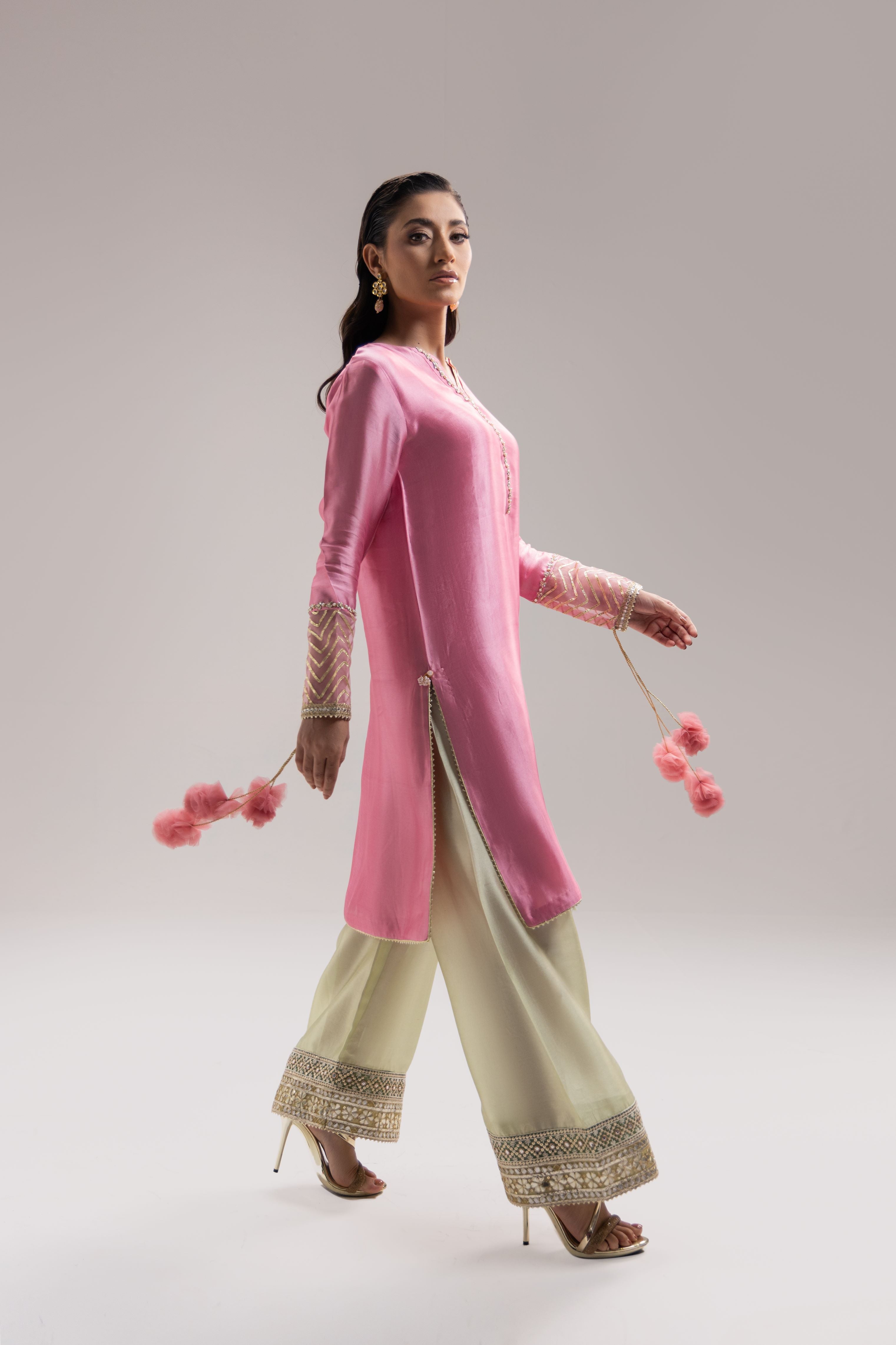 Kiara - Kashmiri Chai Pink & Pistachio Green – Mia & Mila Luxury